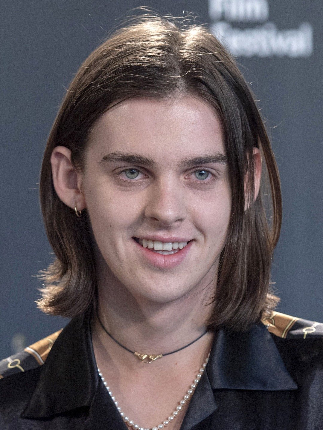 Earl Cave Pictures - Rotten Tomatoes