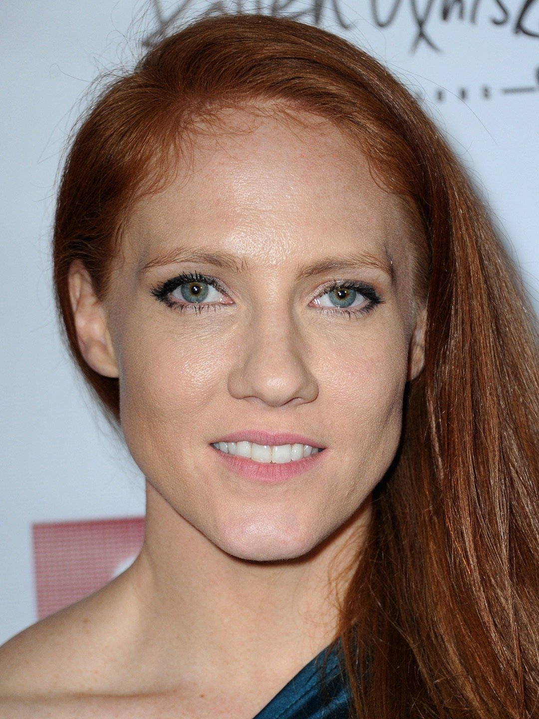 Lucy Chambers's Instagram, Twitter & Facebook on IDCrawl