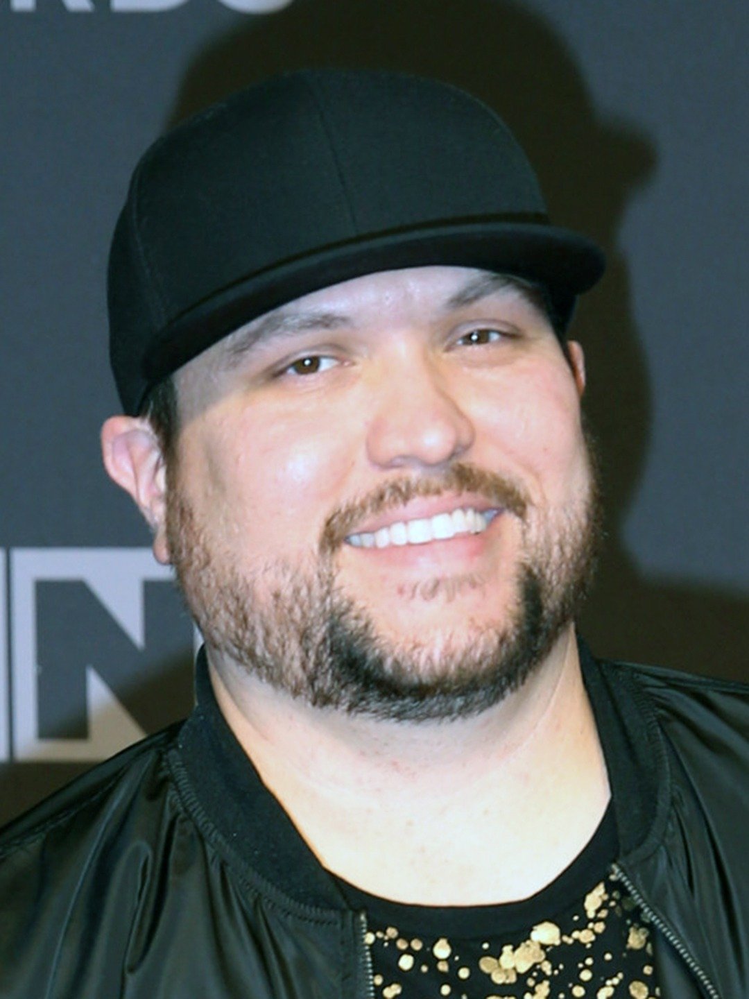 Micah Tyler's Instagram, Twitter & Facebook on IDCrawl