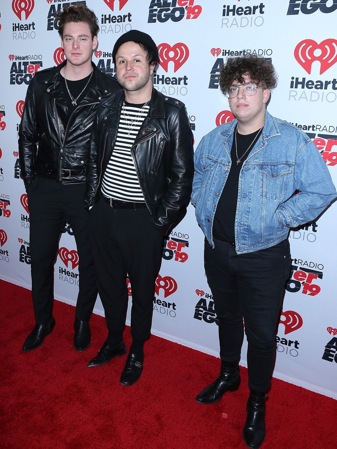 lovelytheband Pictures - Rotten Tomatoes