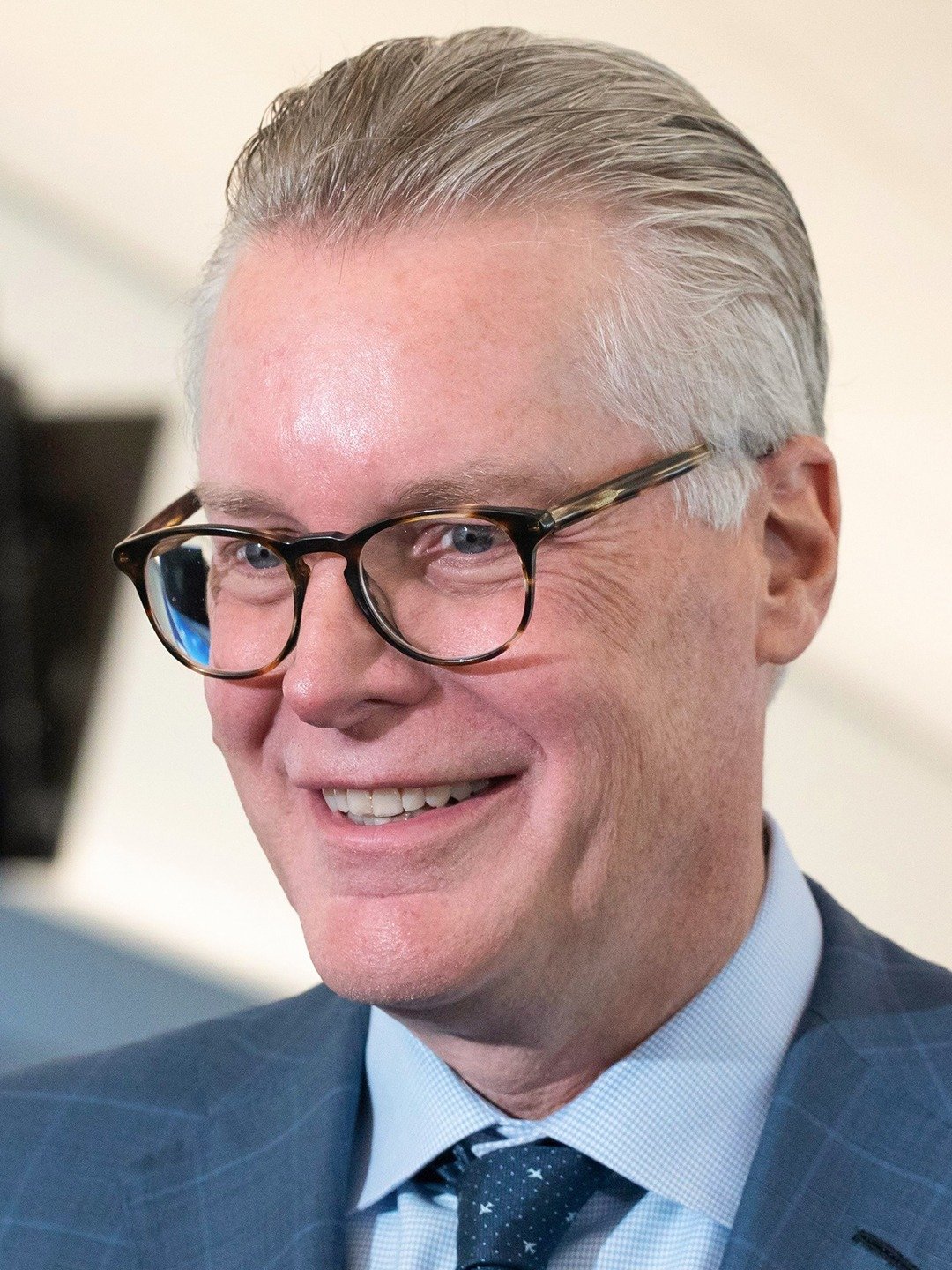 Ed Bastian Pictures - Rotten Tomatoes