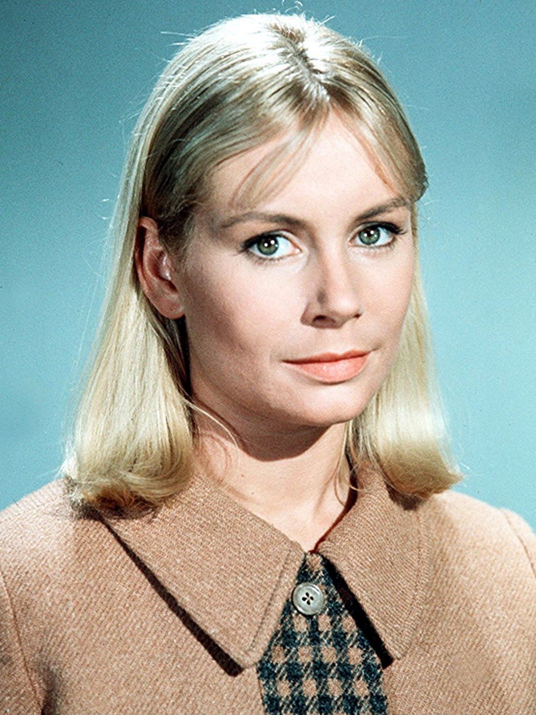 Anne Rider's Instagram, Twitter & Facebook on IDCrawl