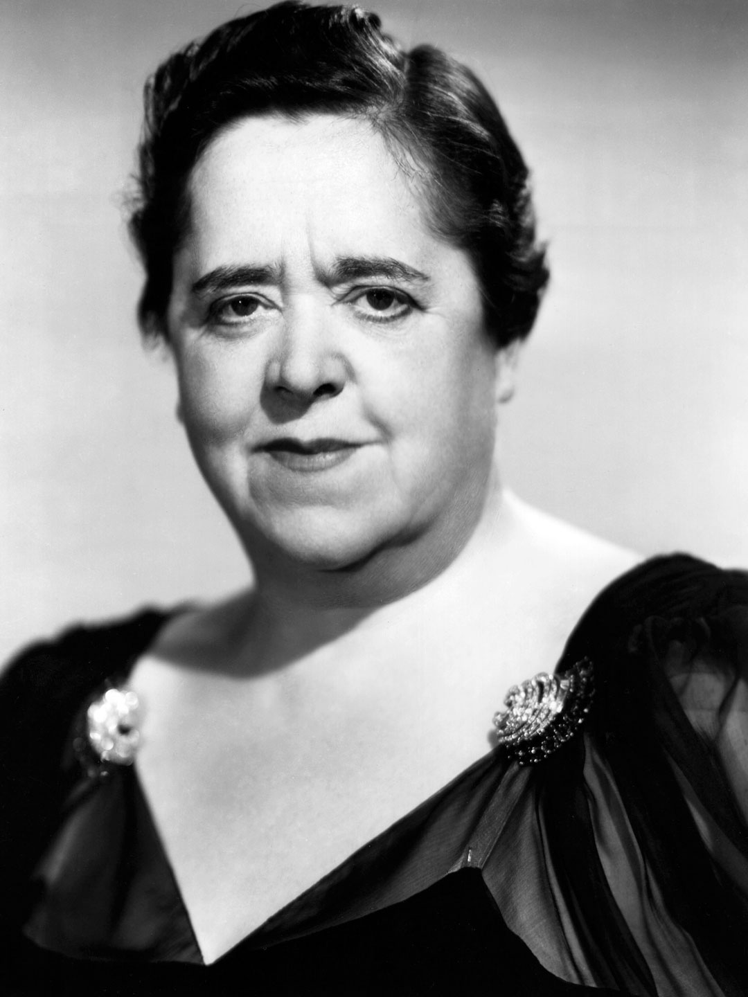 Elsa Maxwell's Instagram, Twitter & Facebook on IDCrawl