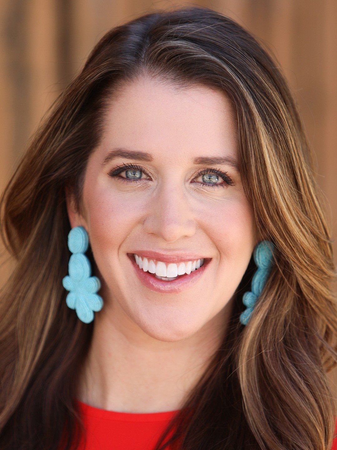 Kelly Senyei Pictures - Rotten Tomatoes