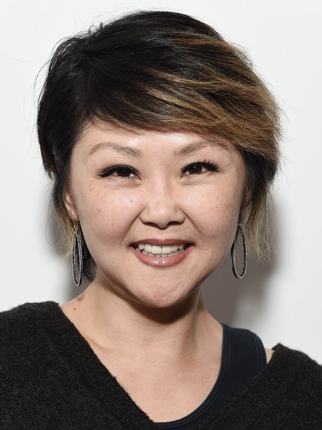 Esther Moon Pictures - Rotten Tomatoes