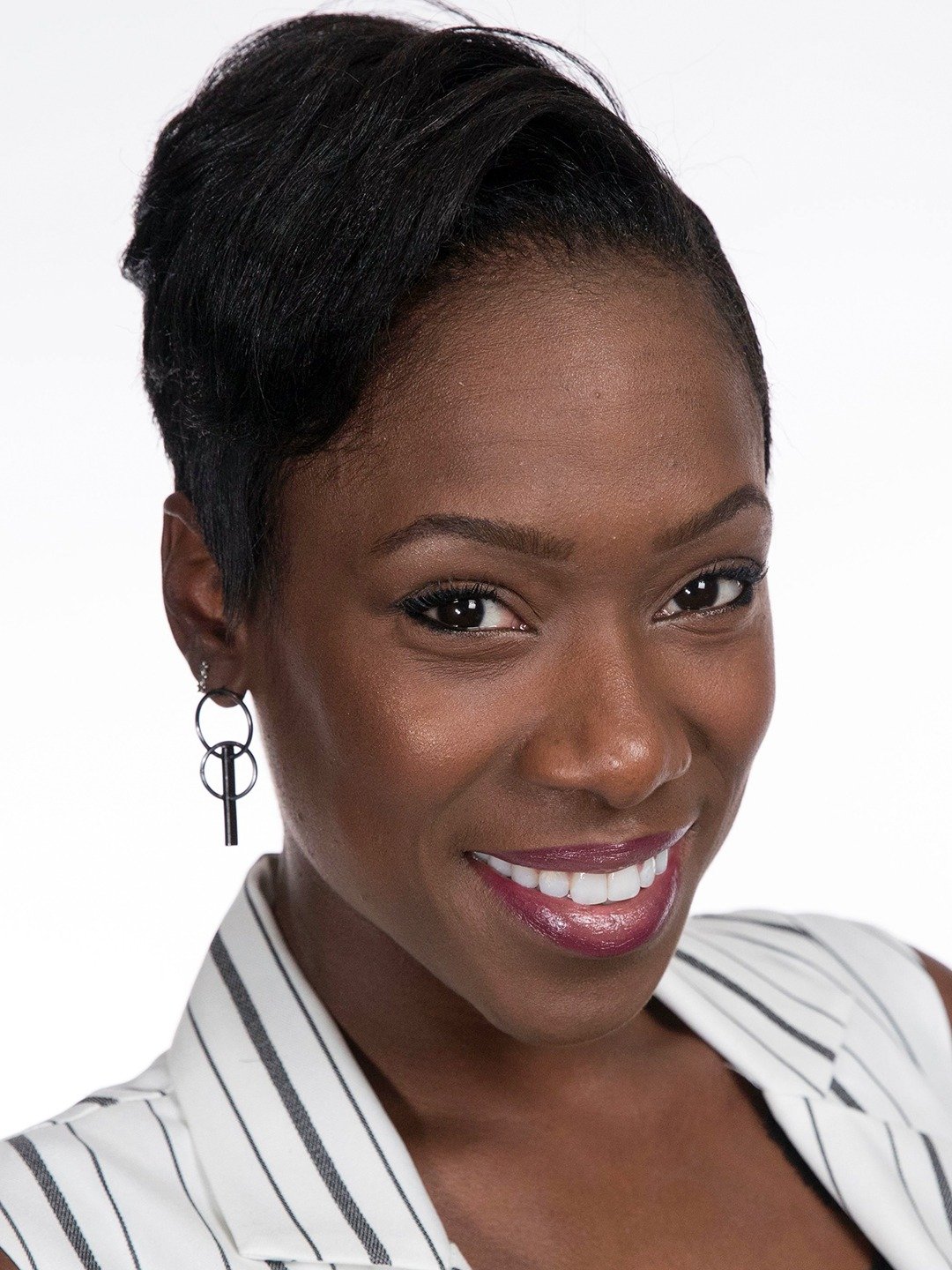 Vanessa James's Instagram, Twitter & Facebook on IDCrawl