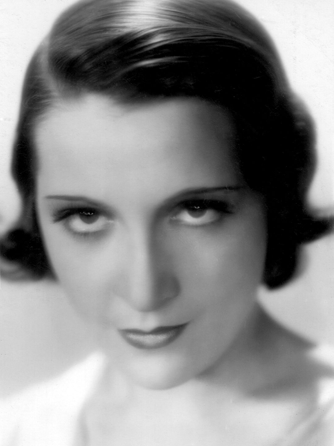 Alice Field Pictures - Rotten Tomatoes