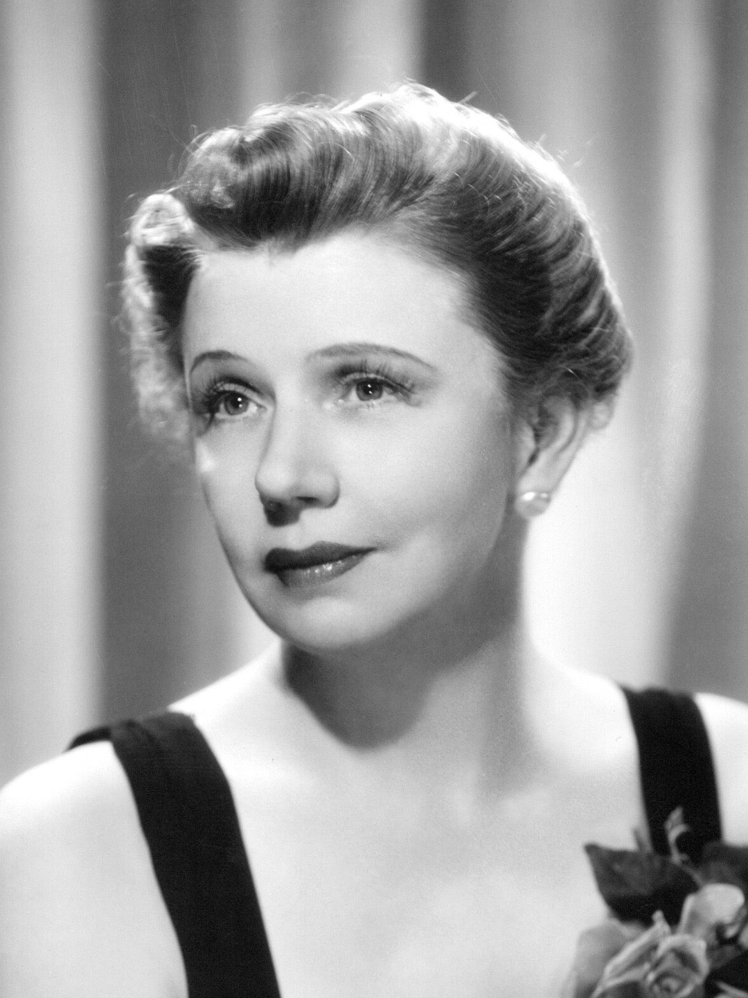 Cora Witherspoon Pictures - Rotten Tomatoes