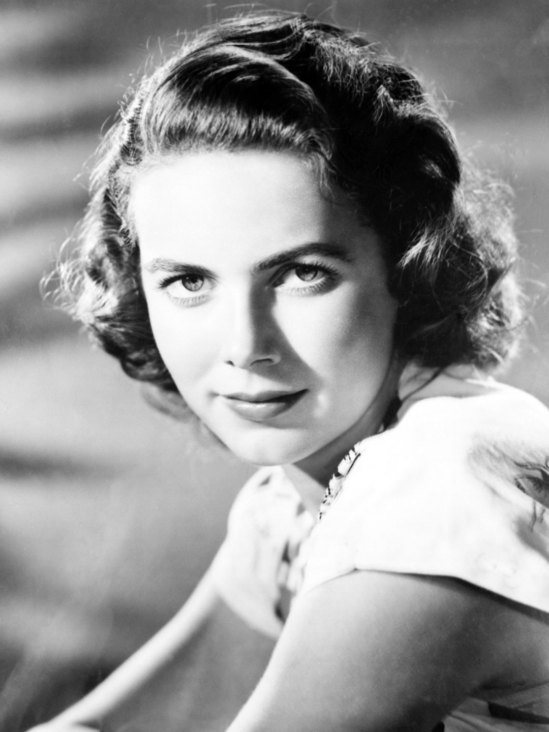 Vanessa Brown Pictures - Rotten Tomatoes