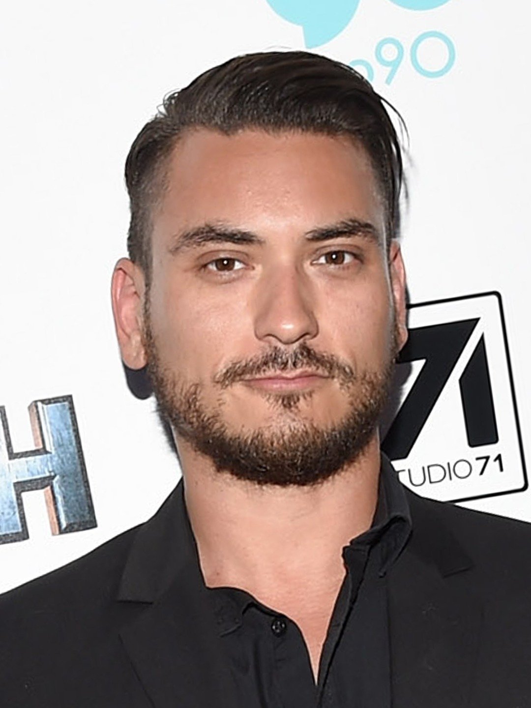 Andrew Reyes's Instagram, Twitter & Facebook on IDCrawl