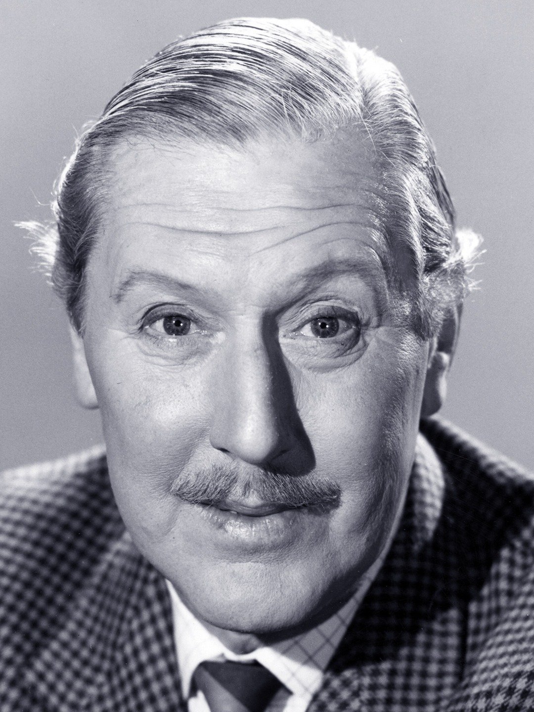 Robert Coote Pictures - Rotten Tomatoes