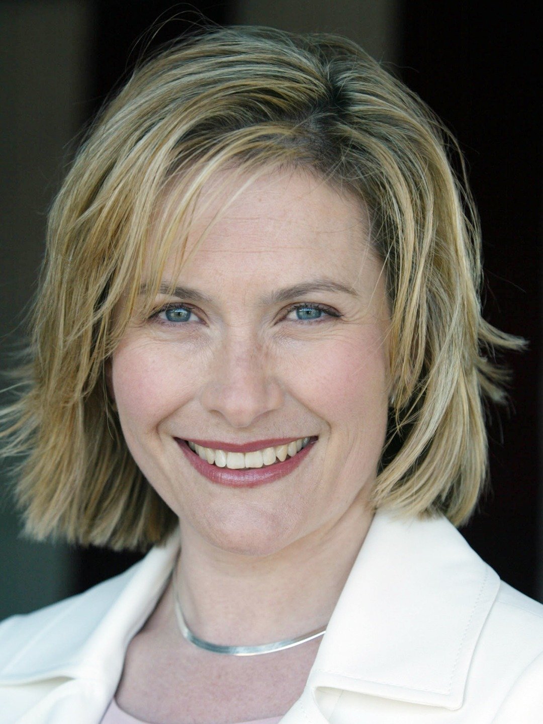 Hilary Maclean Pictures - Rotten Tomatoes