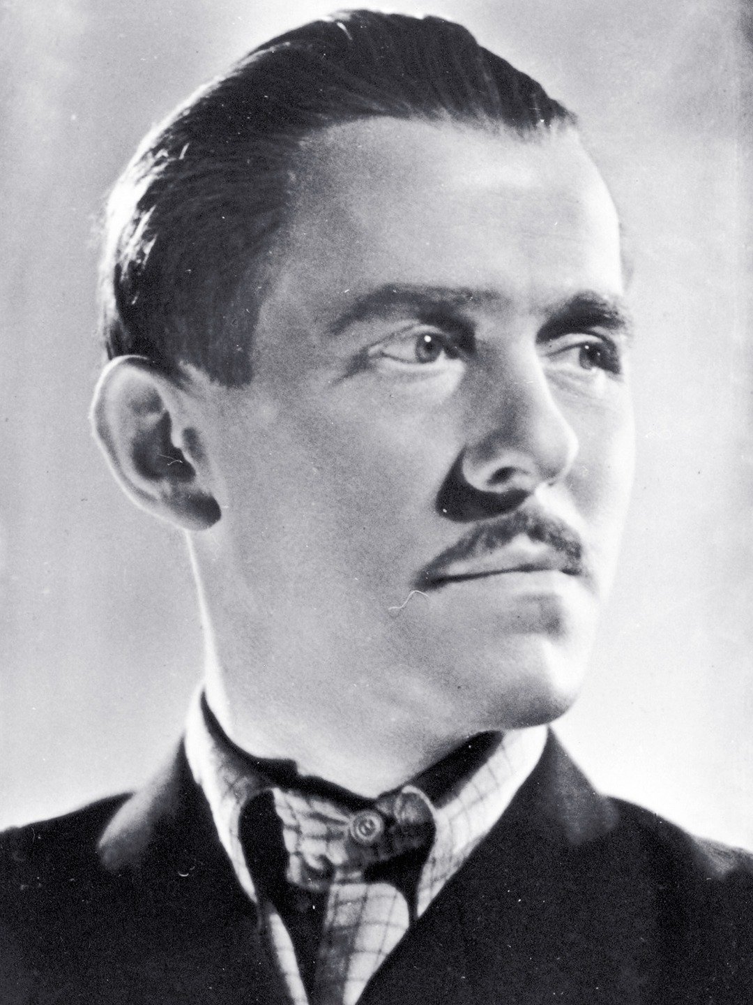 Gerhard Bienert Pictures - Rotten Tomatoes