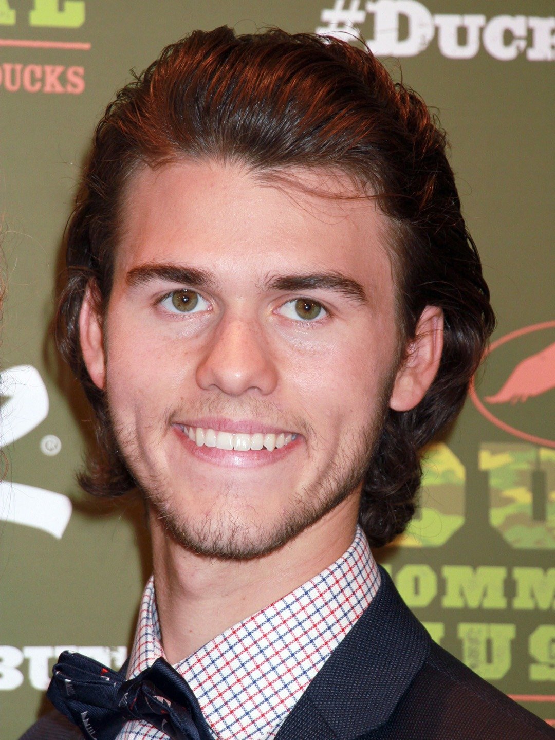 Luke Robertson Pictures - Rotten Tomatoes