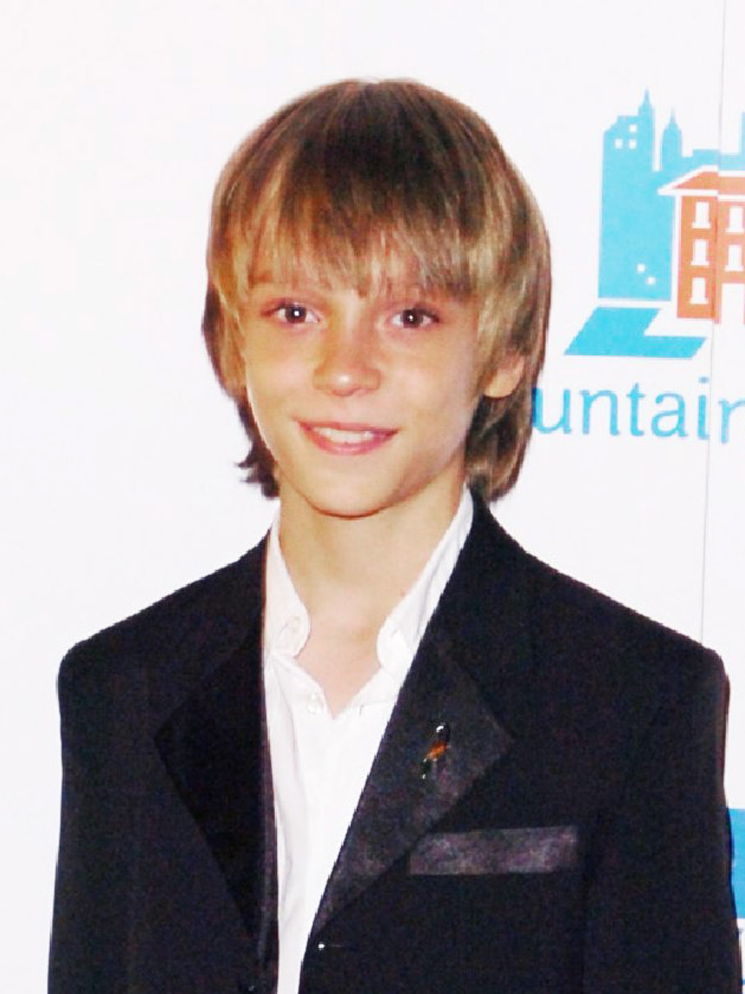 Devon Gearhart Pictures - Rotten Tomatoes