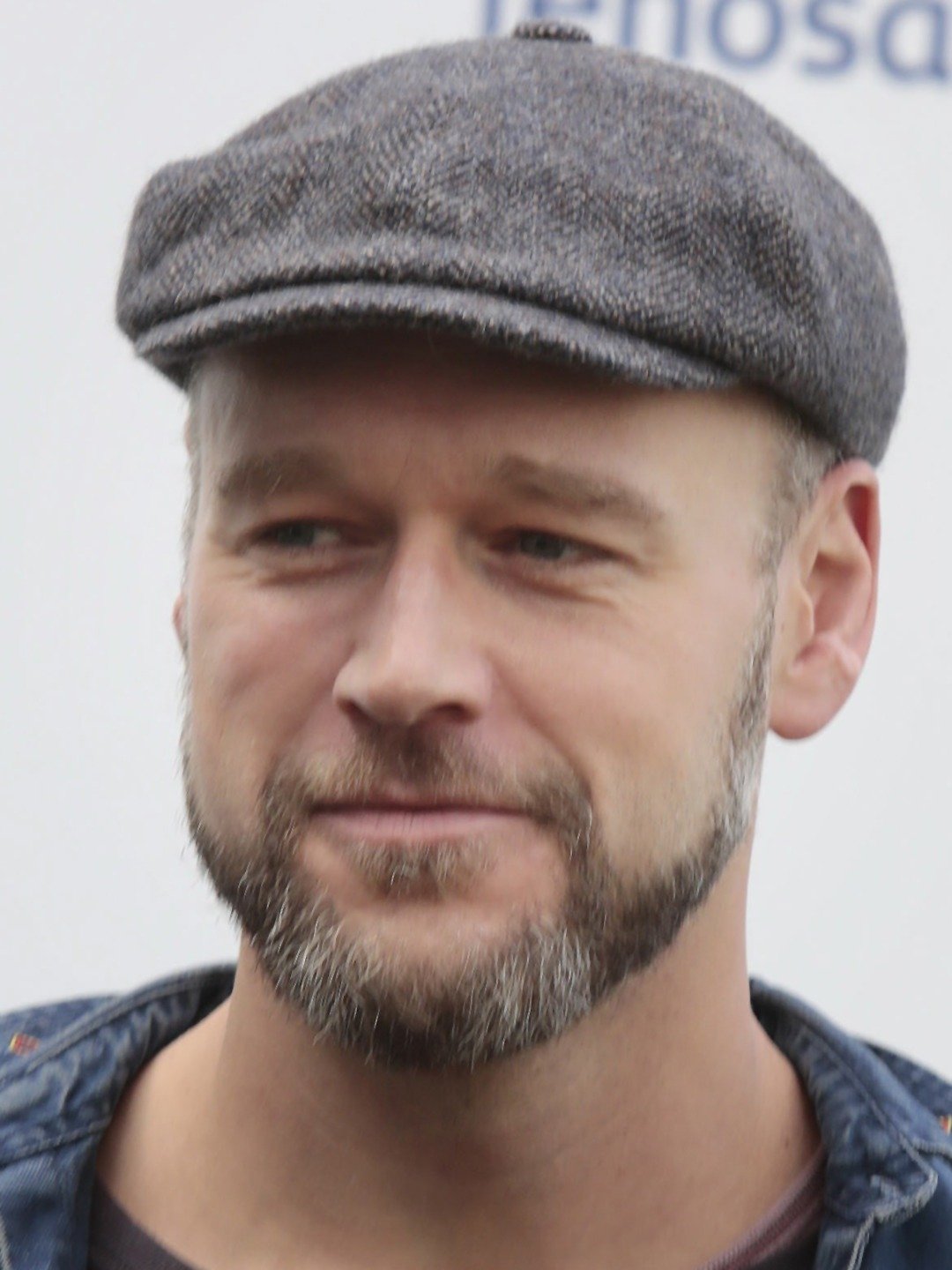 Elliot Cowan Pictures - Rotten Tomatoes