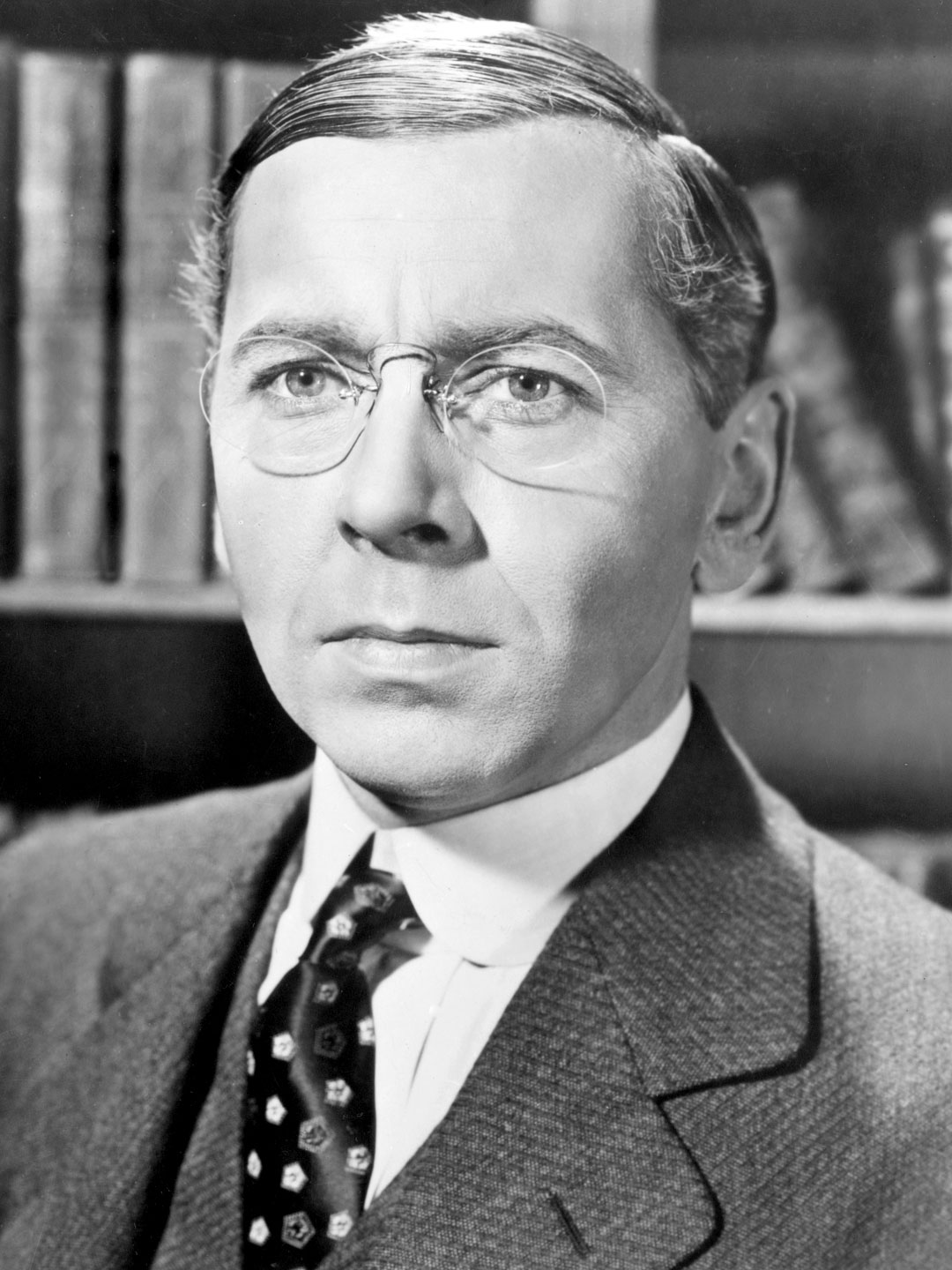 Alexander Knox Pictures - Rotten Tomatoes