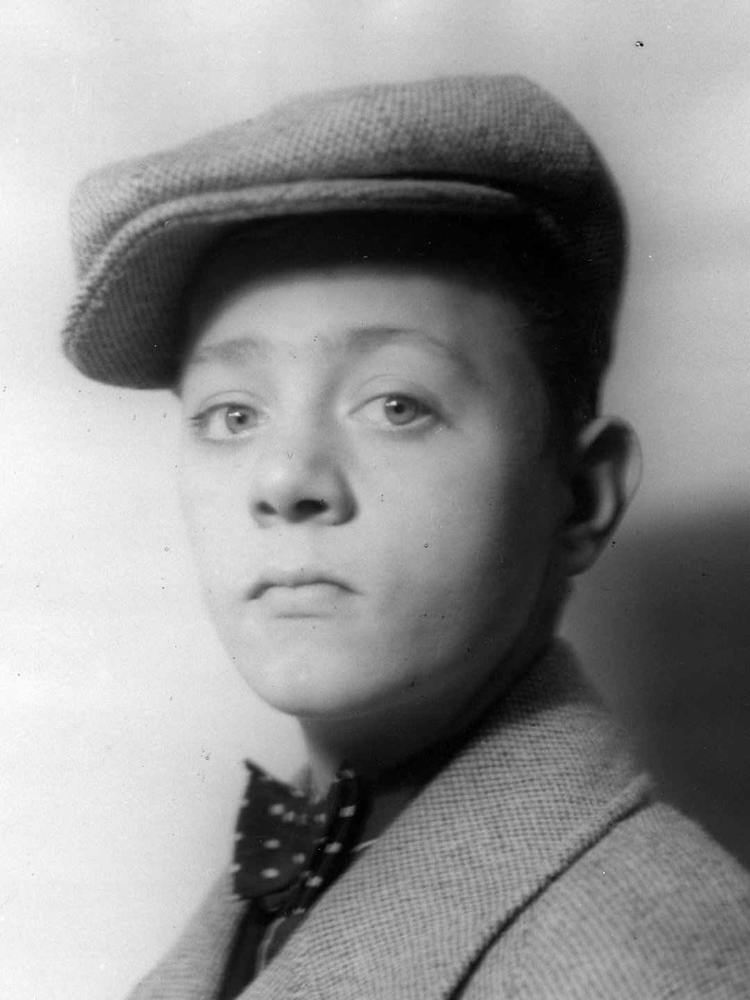 Nils Hallberg Pictures - Rotten Tomatoes