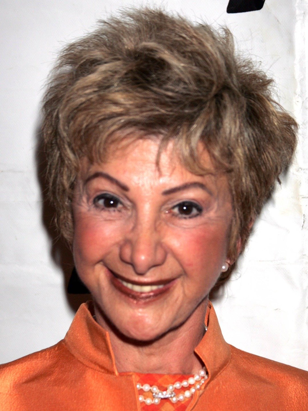 Barbara Minkus's Instagram, Twitter & Facebook on IDCrawl