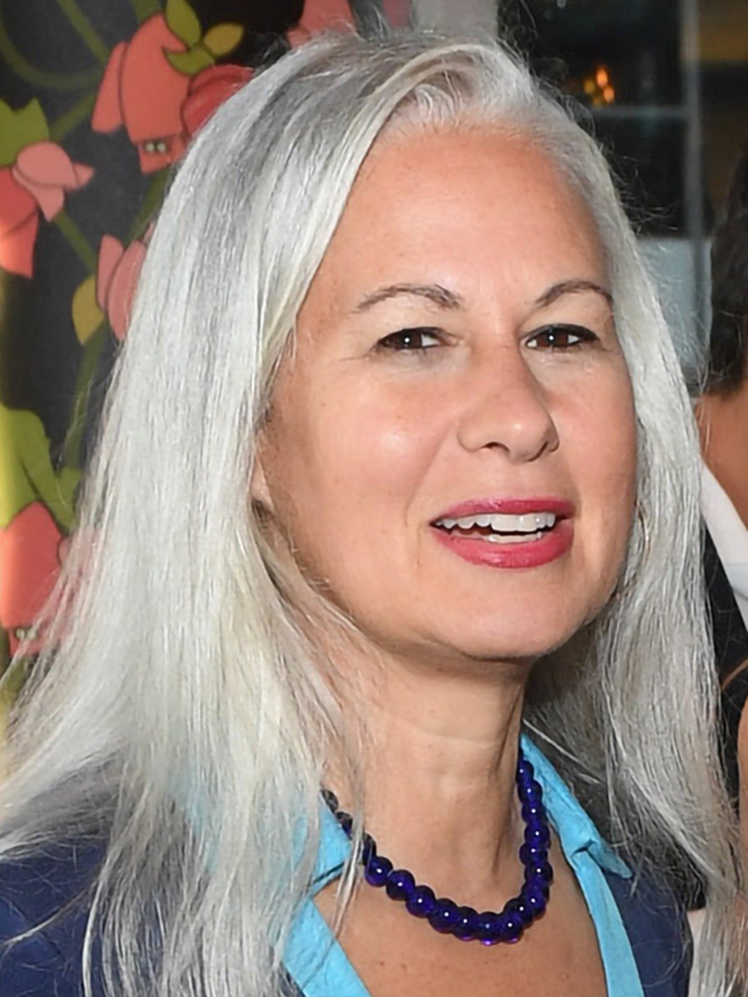 Jennifer Roth Pictures - Rotten Tomatoes