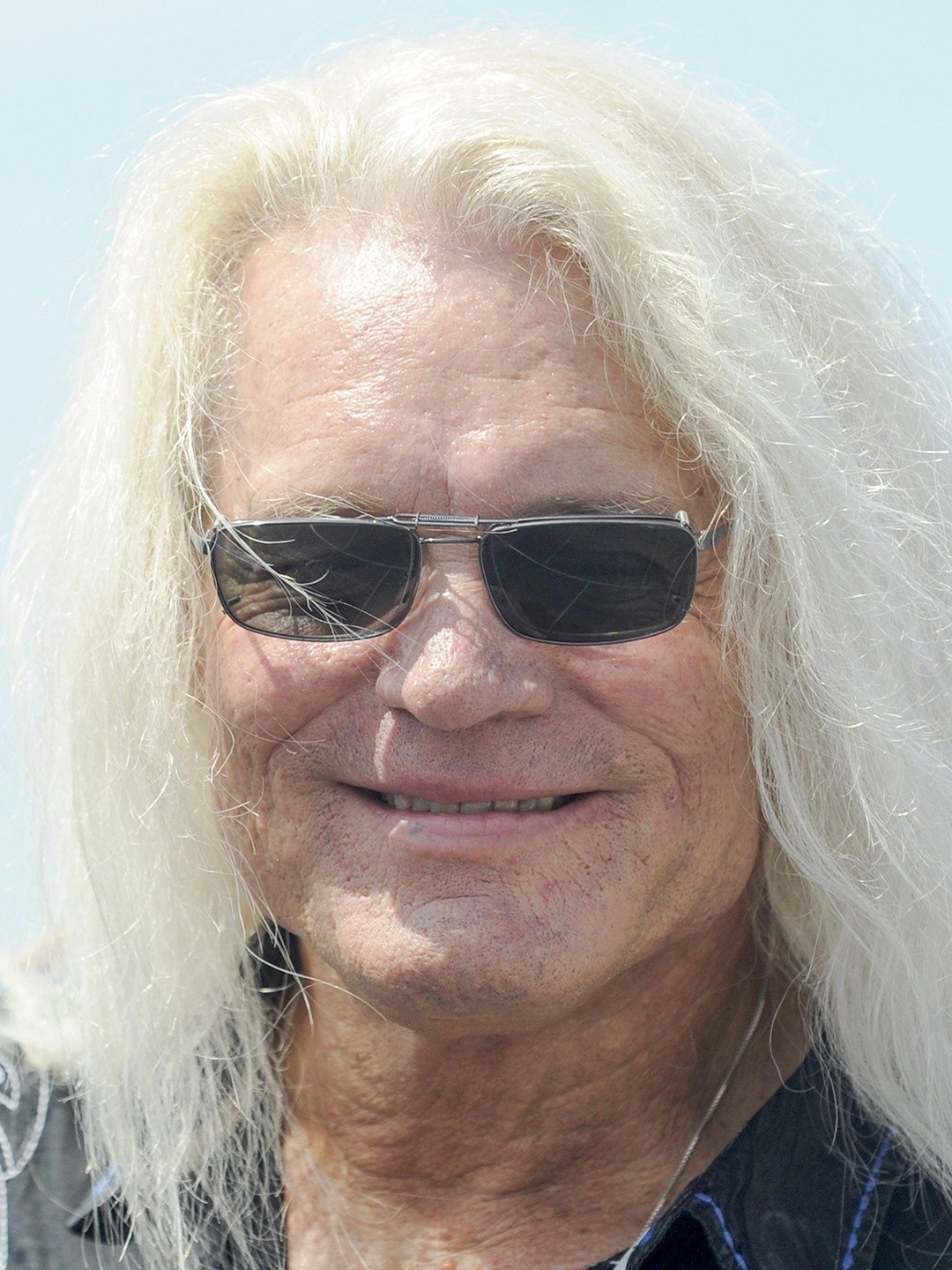 Bruce Hall's Instagram, Twitter & Facebook on IDCrawl