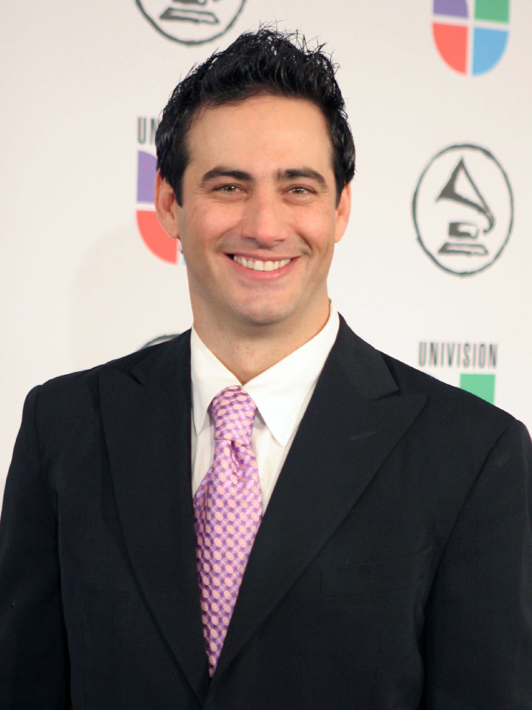 René Lavan Pictures - Rotten Tomatoes