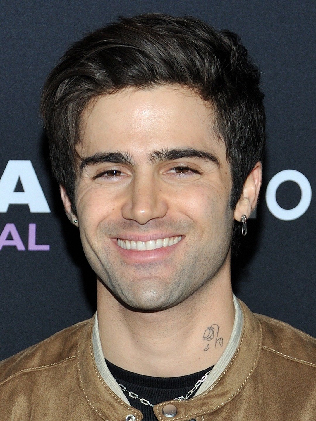 Max Ehrich Pictures - Rotten Tomatoes