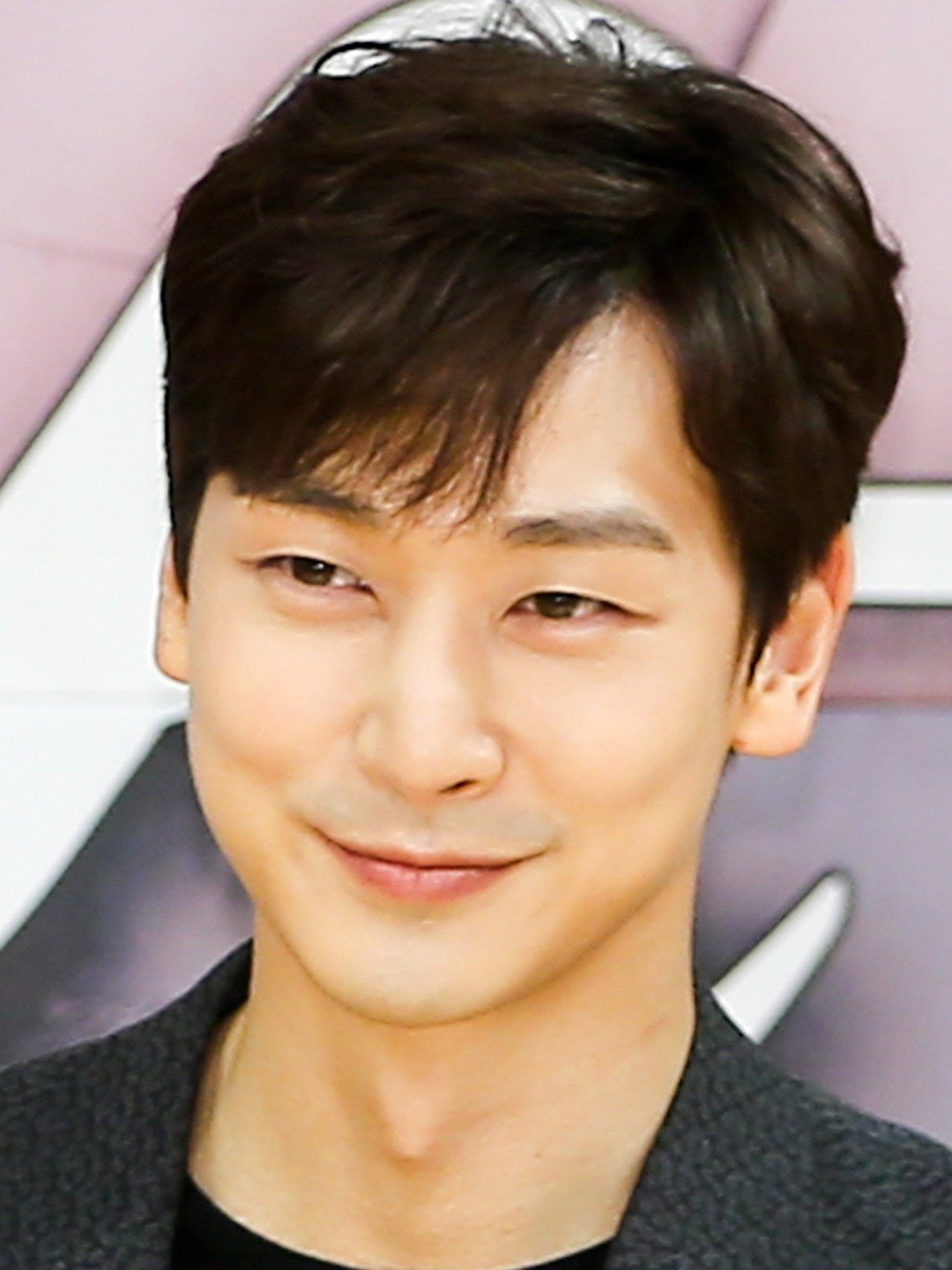 Shim Ji-ho Pictures - Rotten Tomatoes