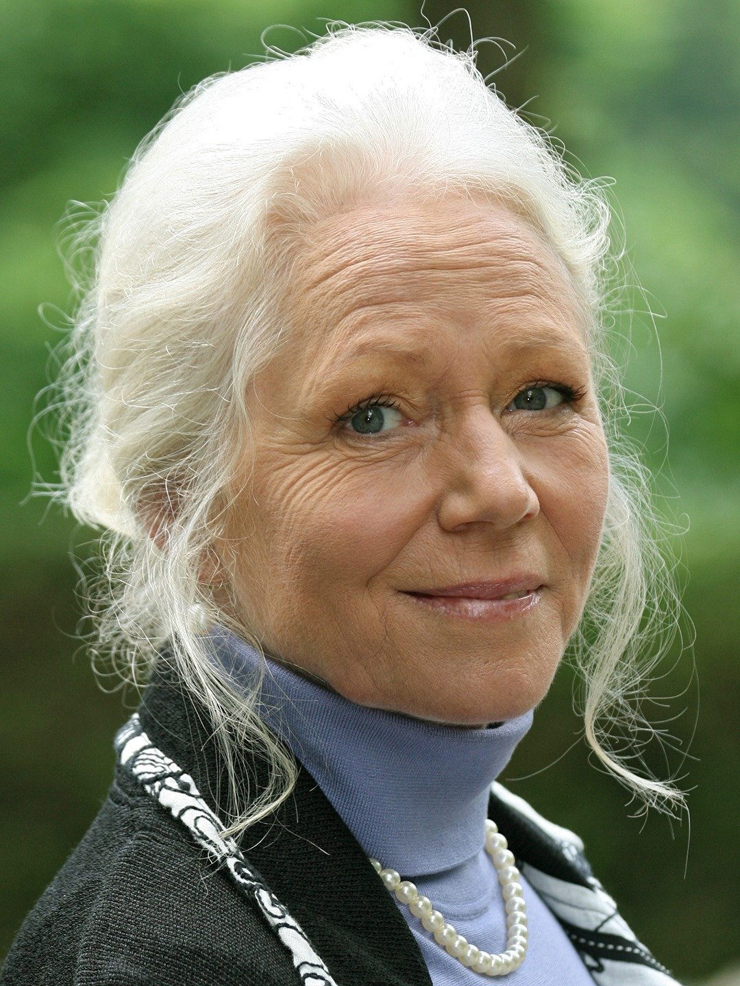 Angelika Bender Pictures - Rotten Tomatoes