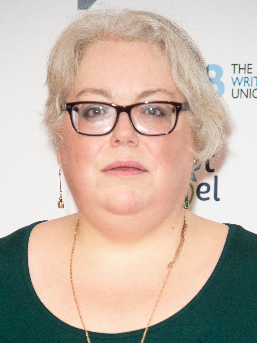 Lisa Holdsworth Pictures - Rotten Tomatoes