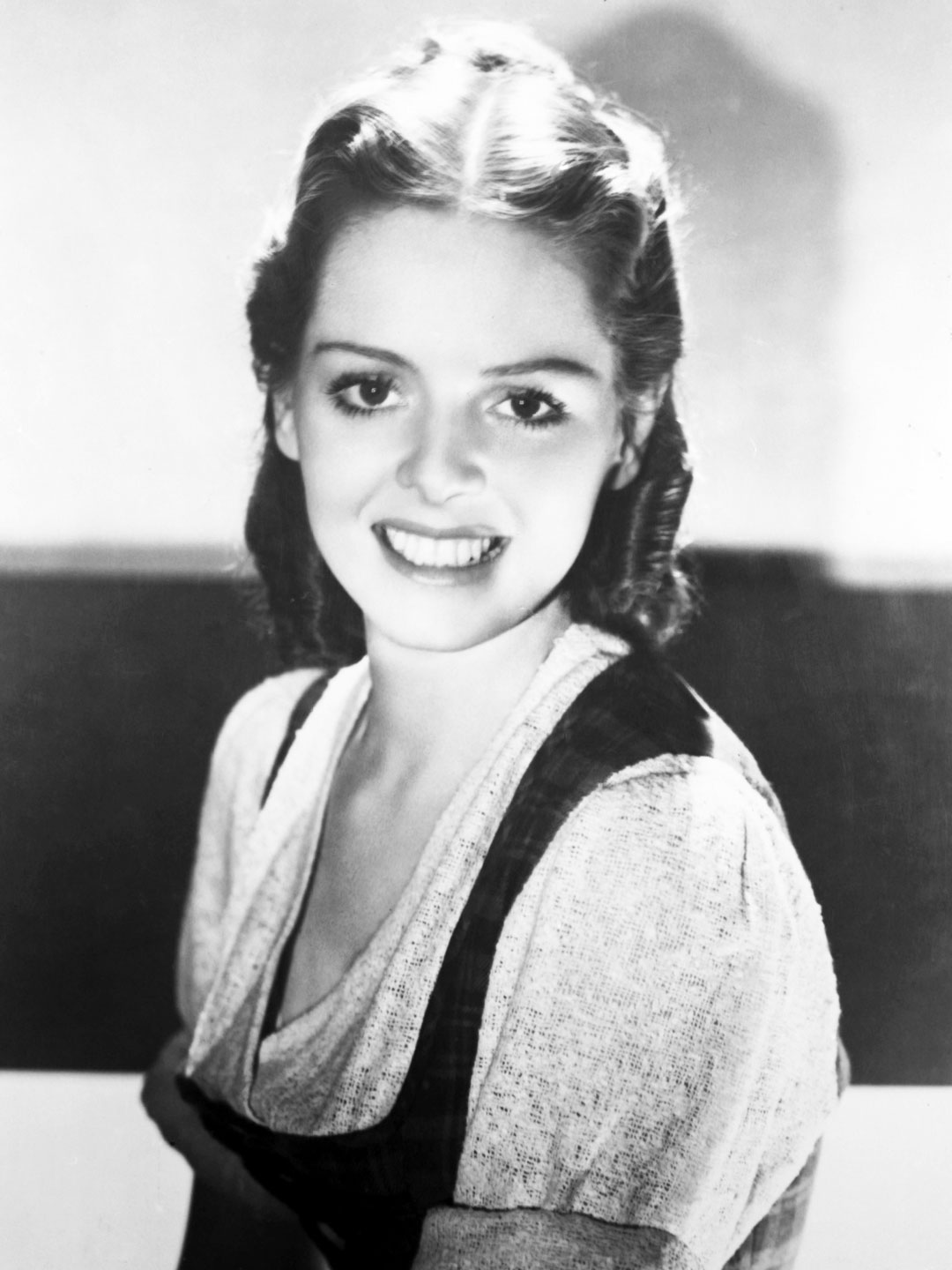 Toni Wayne's Instagram, Twitter & Facebook on IDCrawl