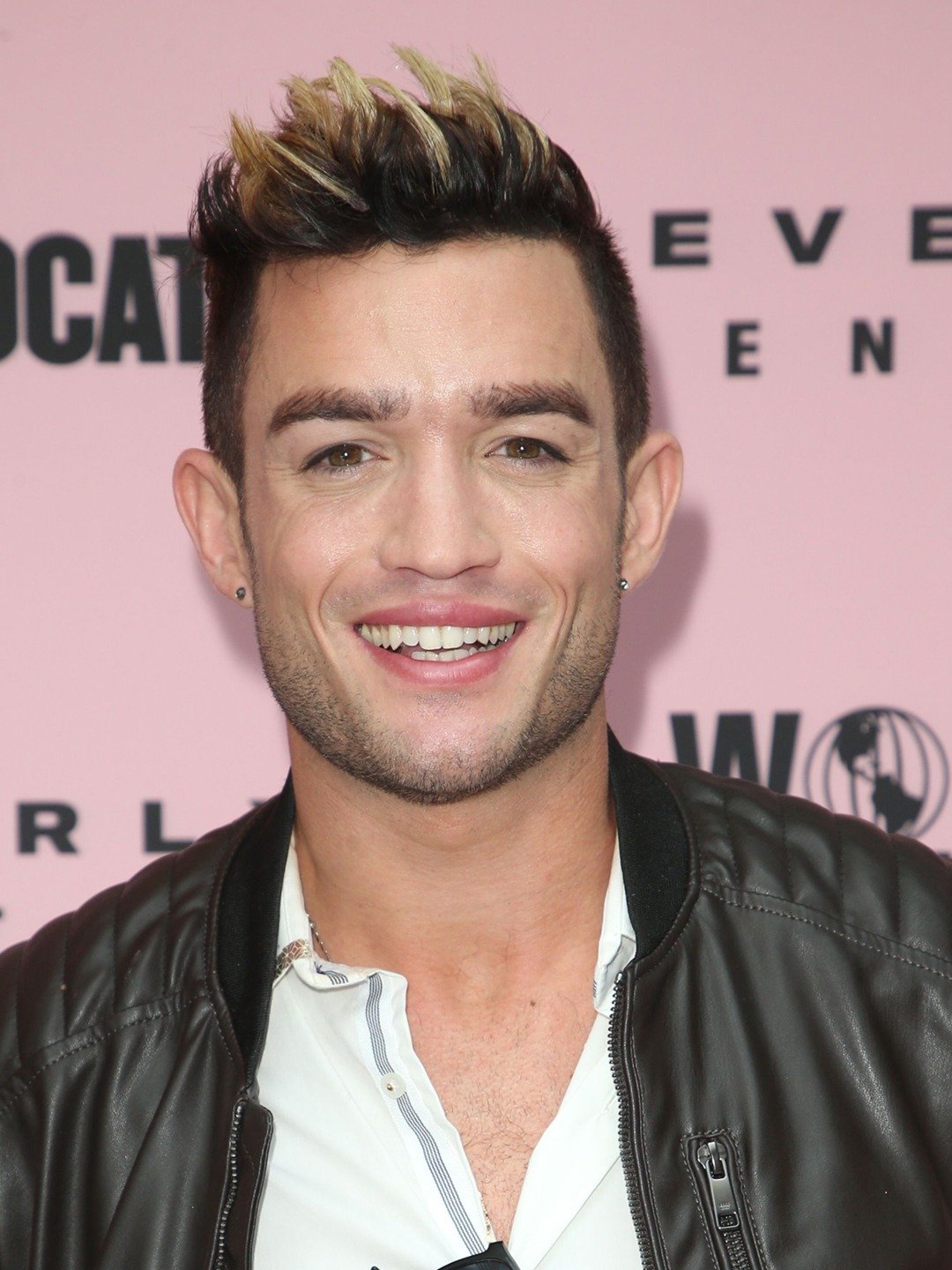 Chris Trousdale Pictures - Rotten Tomatoes