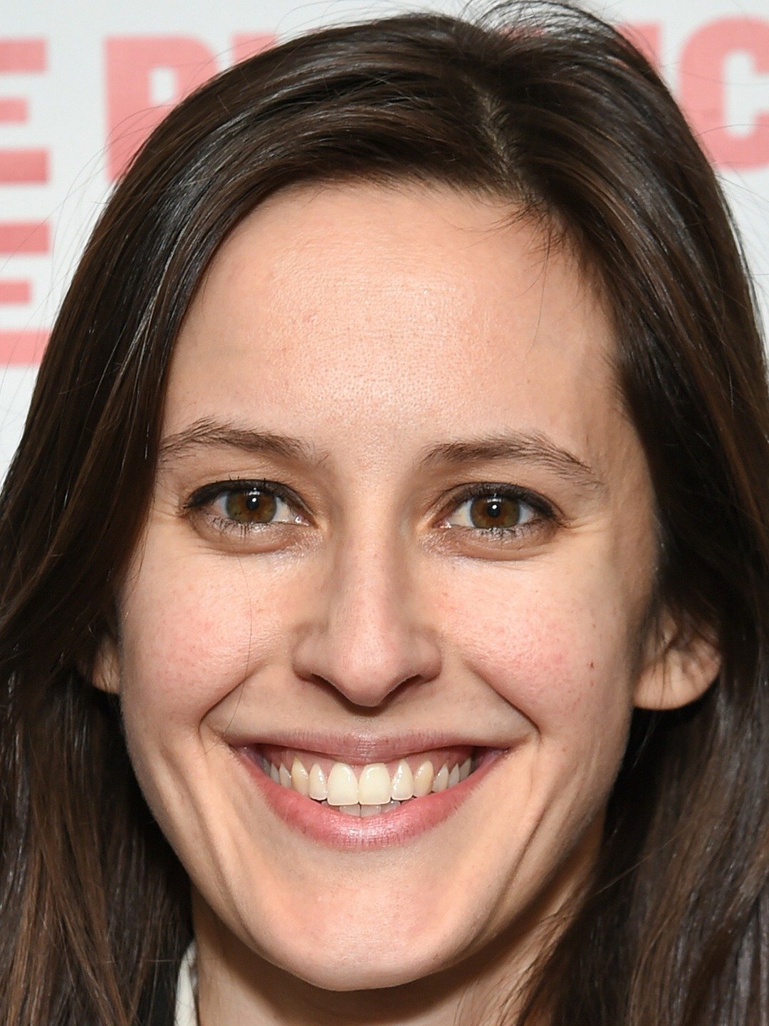 Sarah Burgess's Instagram, Twitter & Facebook on IDCrawl