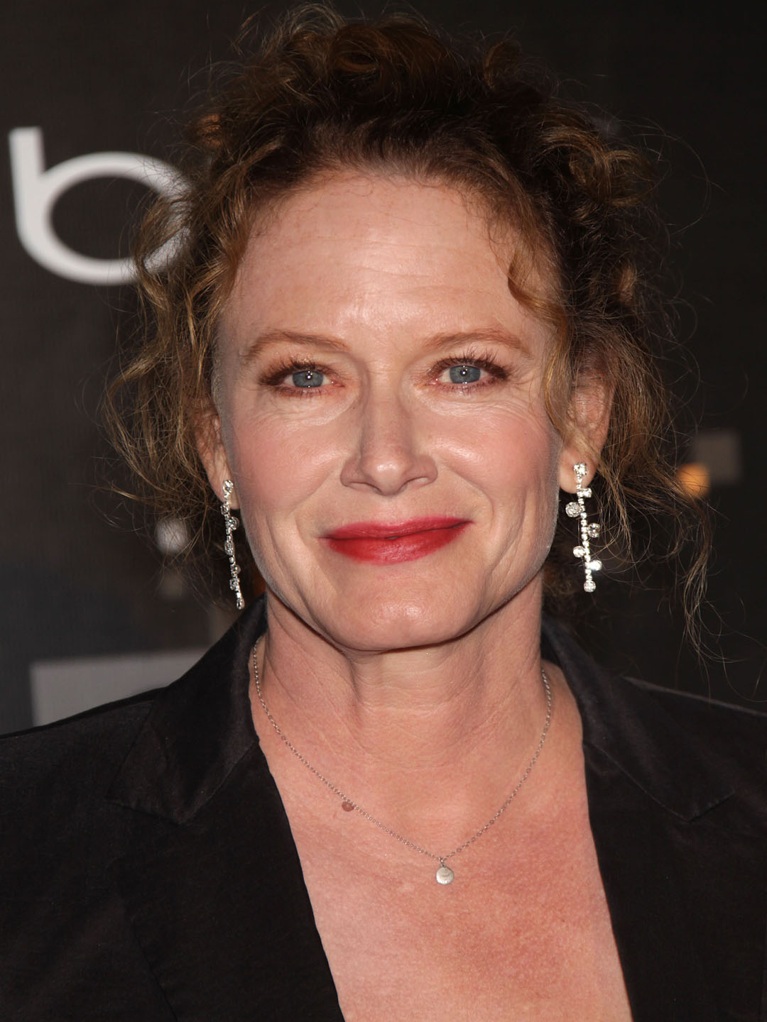 Ashley Crow's Instagram, Twitter & Facebook on IDCrawl