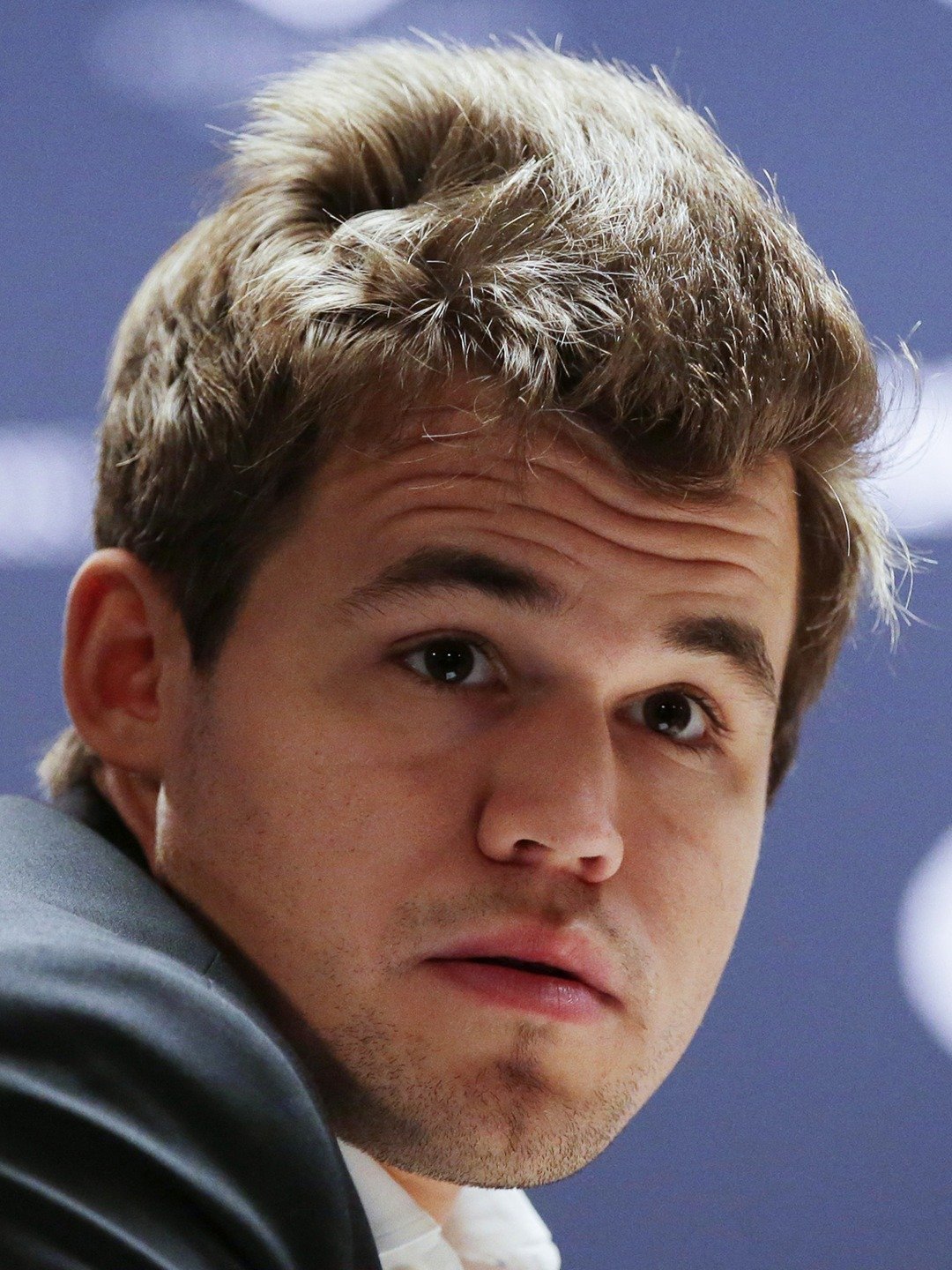 Magnus Carlsen Pictures - Rotten Tomatoes