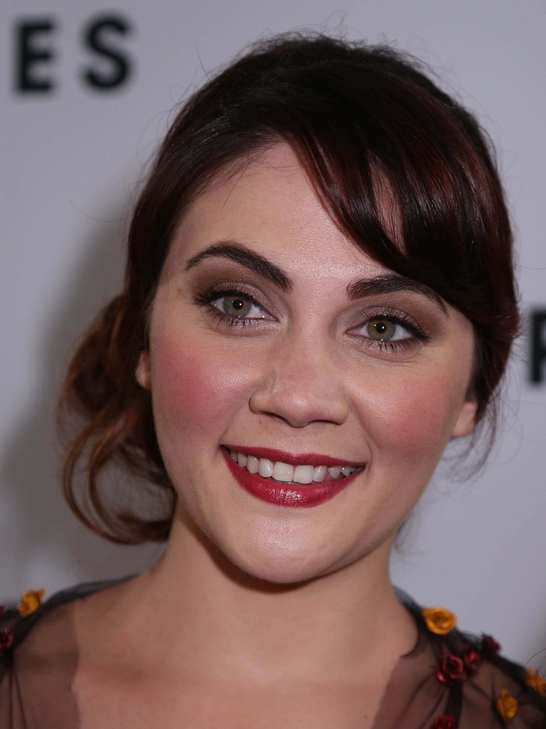 Shari Sebbens Pictures - Rotten Tomatoes