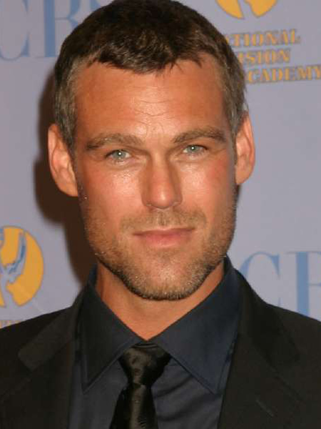 Grayson McCouch Pictures - Rotten Tomatoes