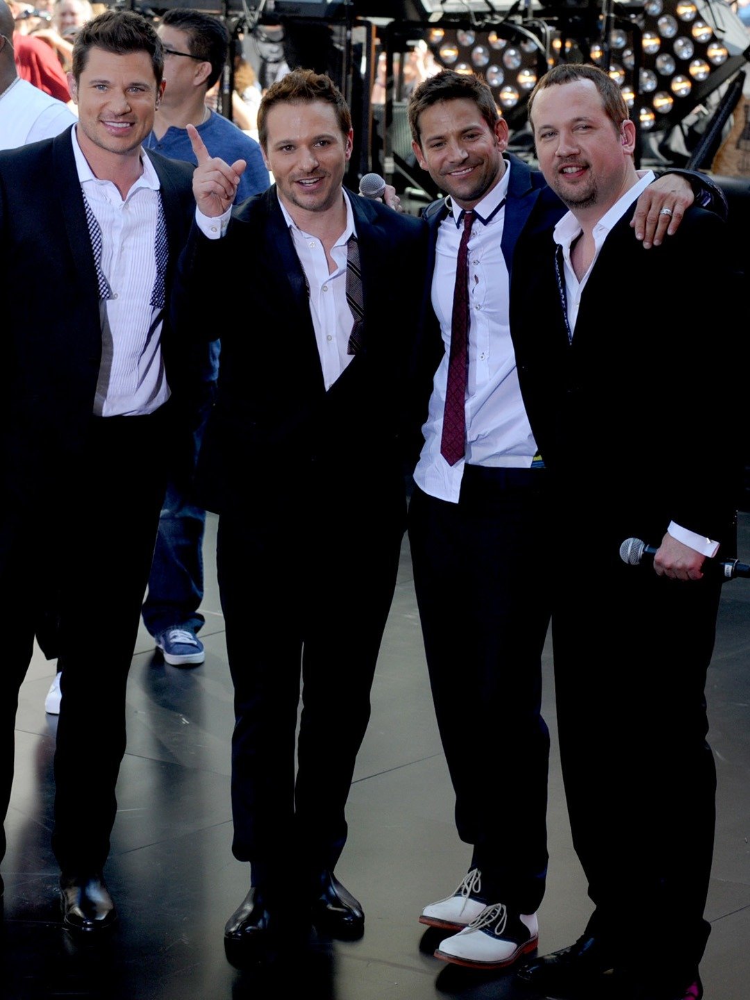 98° Pictures - Rotten Tomatoes