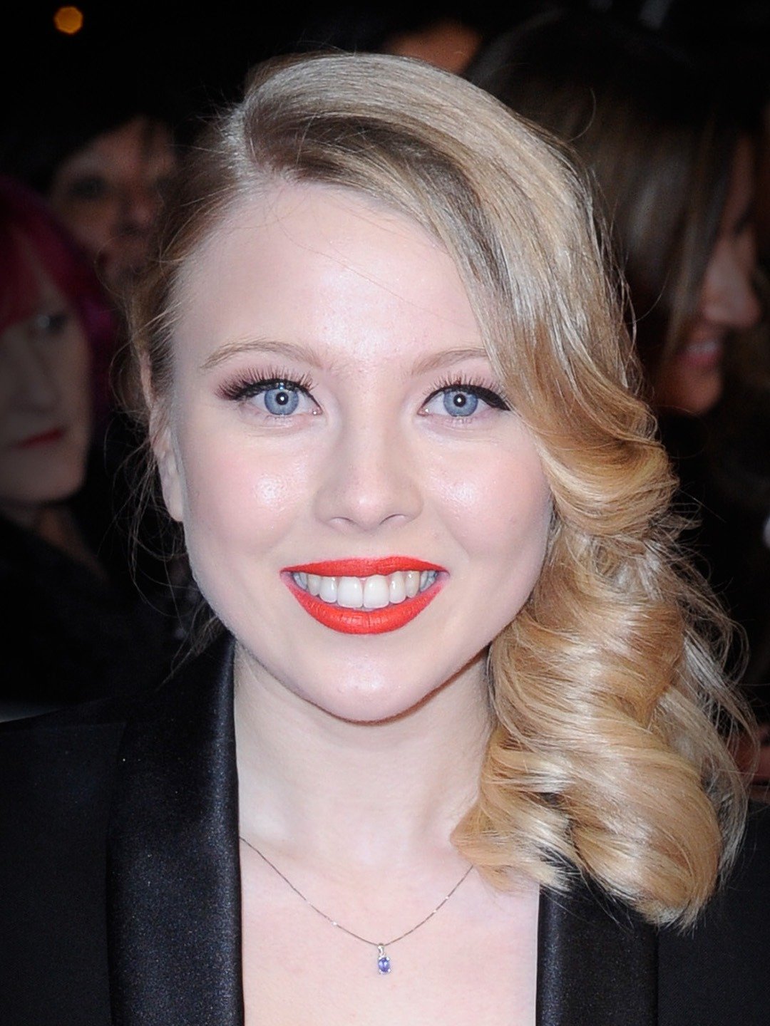 Charlotte Beaumont Pictures - Rotten Tomatoes