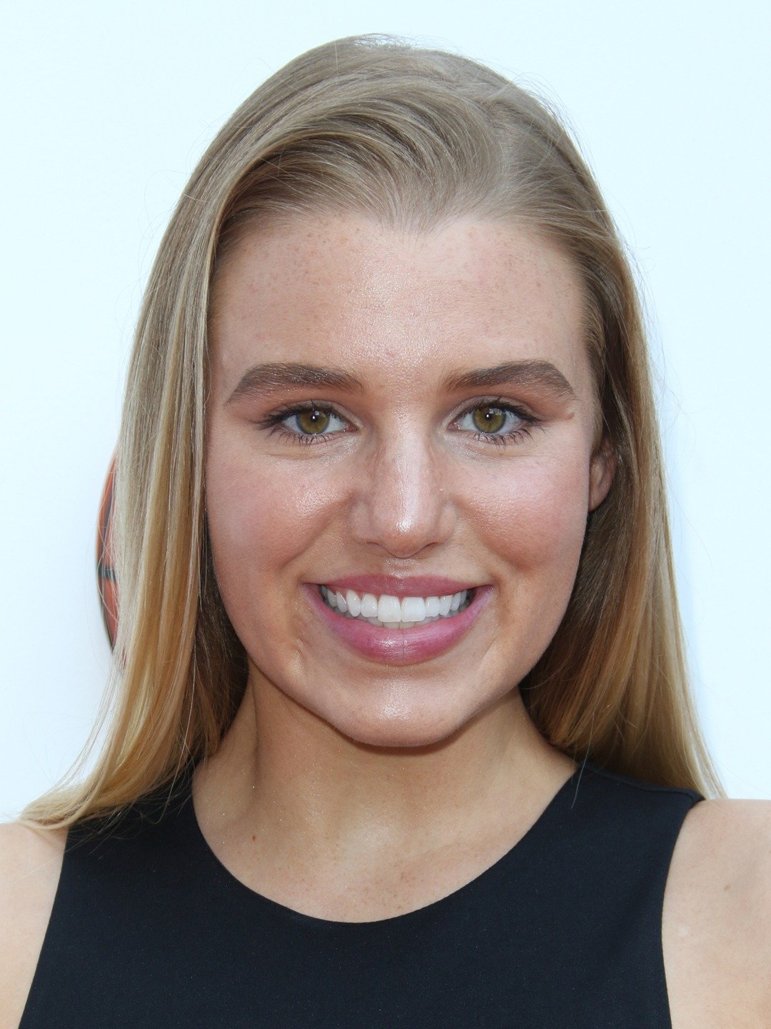 Emily Peachey Pictures - Rotten Tomatoes