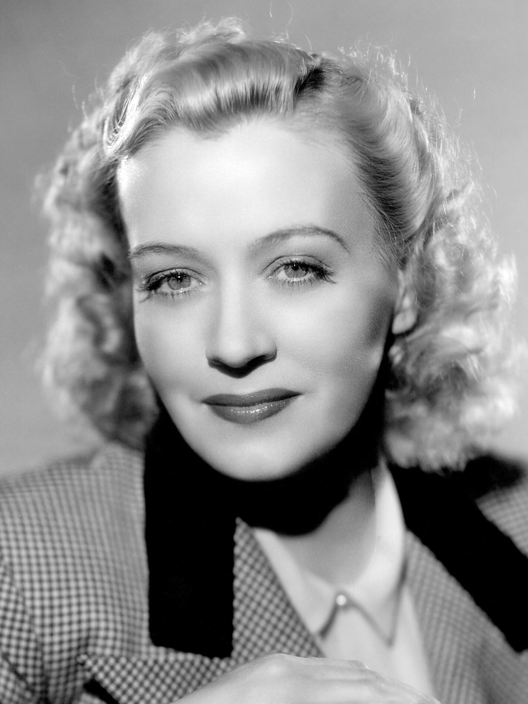 Ona Munson Pictures - Rotten Tomatoes