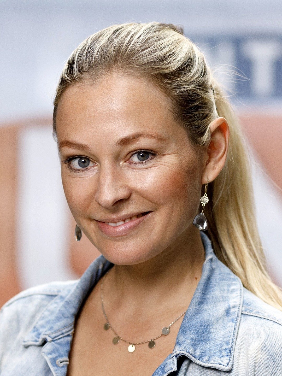 Sarah Stork Pictures - Rotten Tomatoes