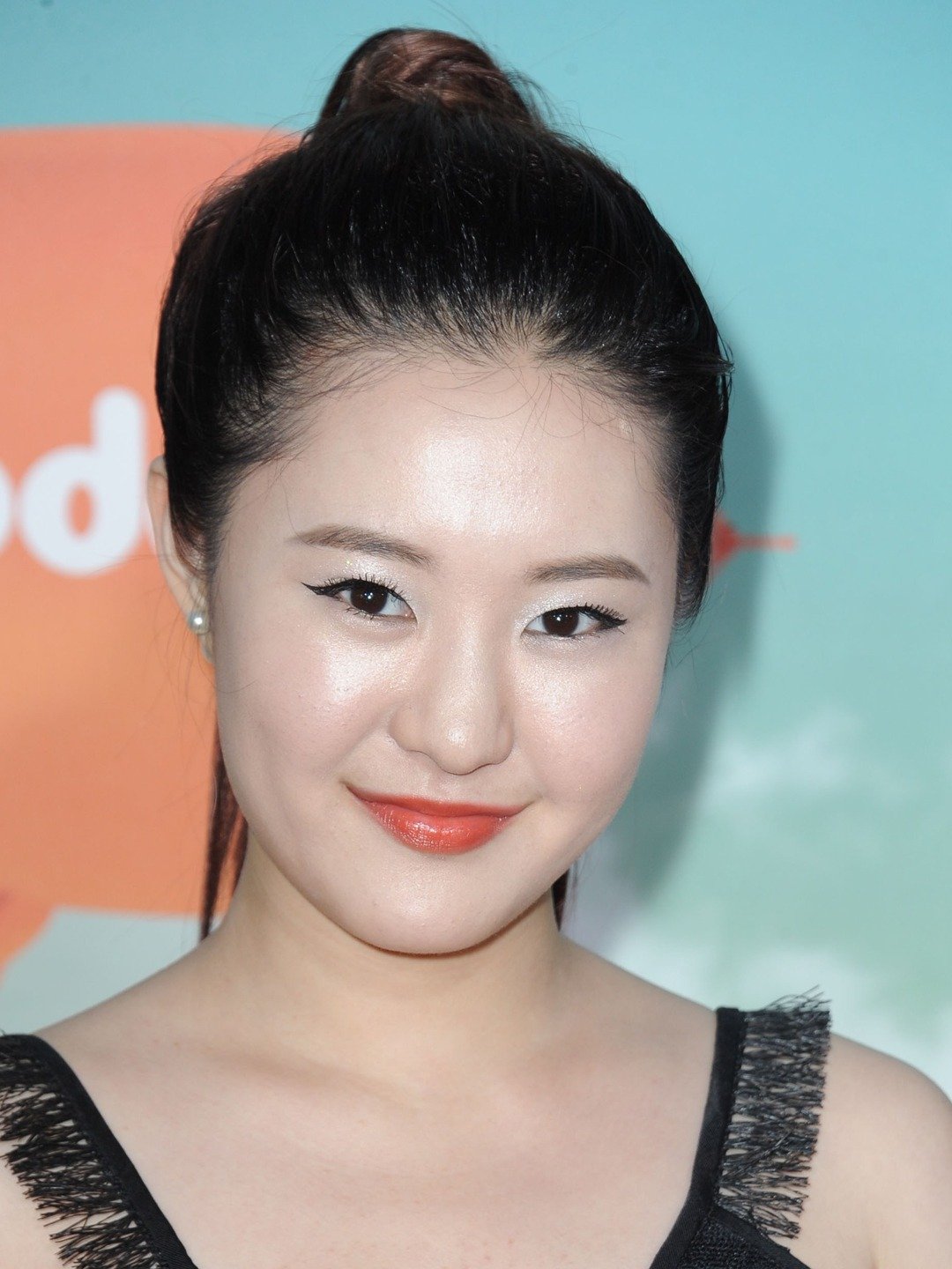 Megan Lee Pictures - Rotten Tomatoes