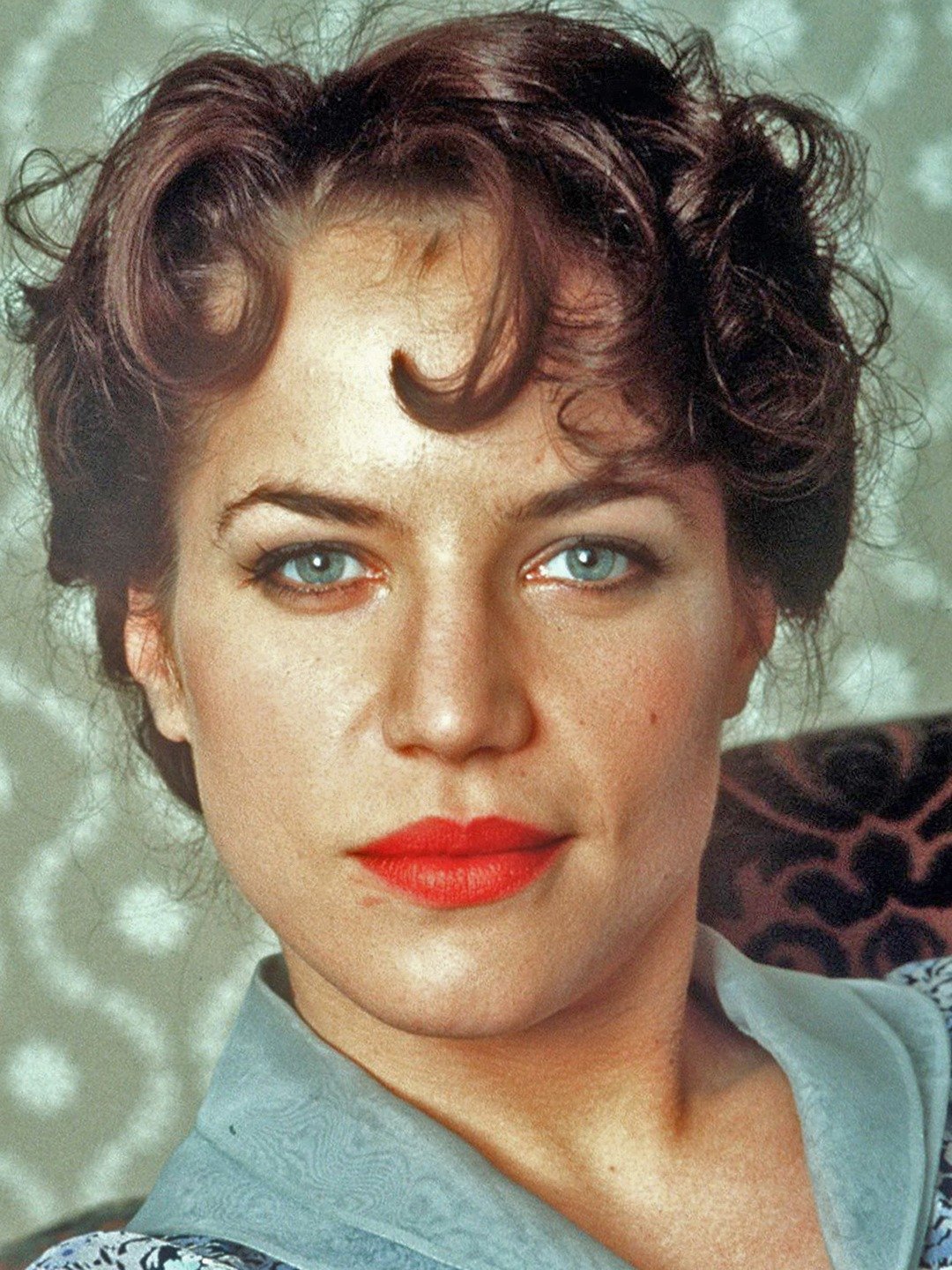 Jennifer Calvert Pictures - Rotten Tomatoes