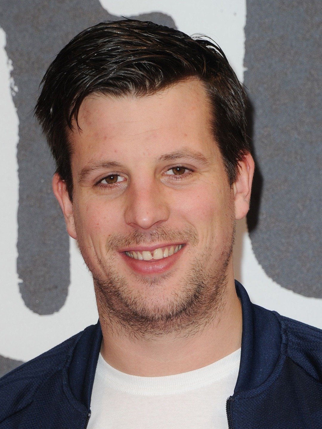 Robin Pront Pictures - Rotten Tomatoes