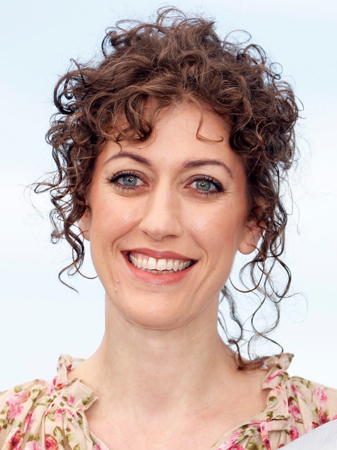 Annie Silverstein Pictures - Rotten Tomatoes