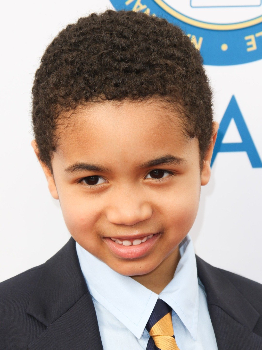 Ethan Hutchison Pictures - Rotten Tomatoes