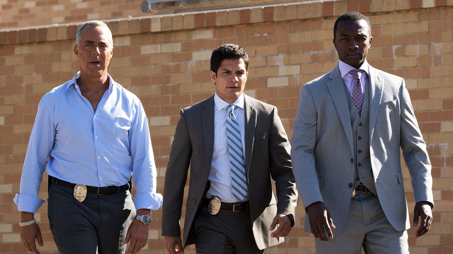 Bosch - Trailers & Videos - Rotten Tomatoes