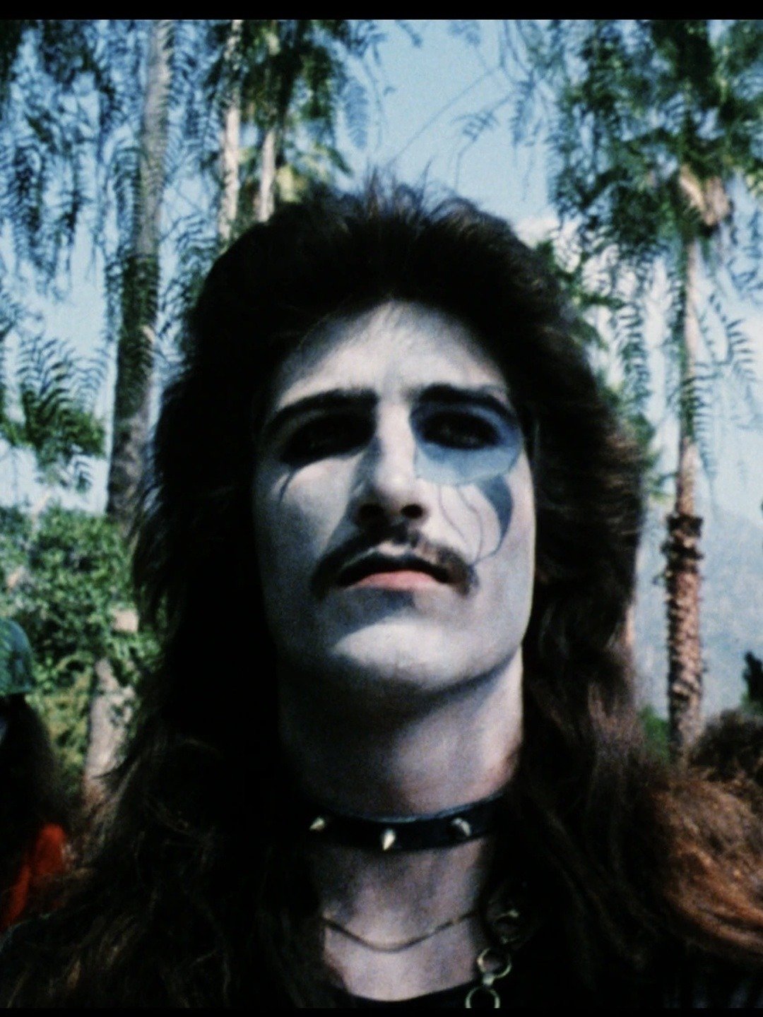 Lisa Toothman's Instagram, Twitter & Facebook on IDCrawl