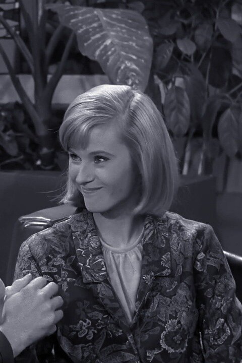 Bad Reception in Albany Pictures - Rotten Tomatoes